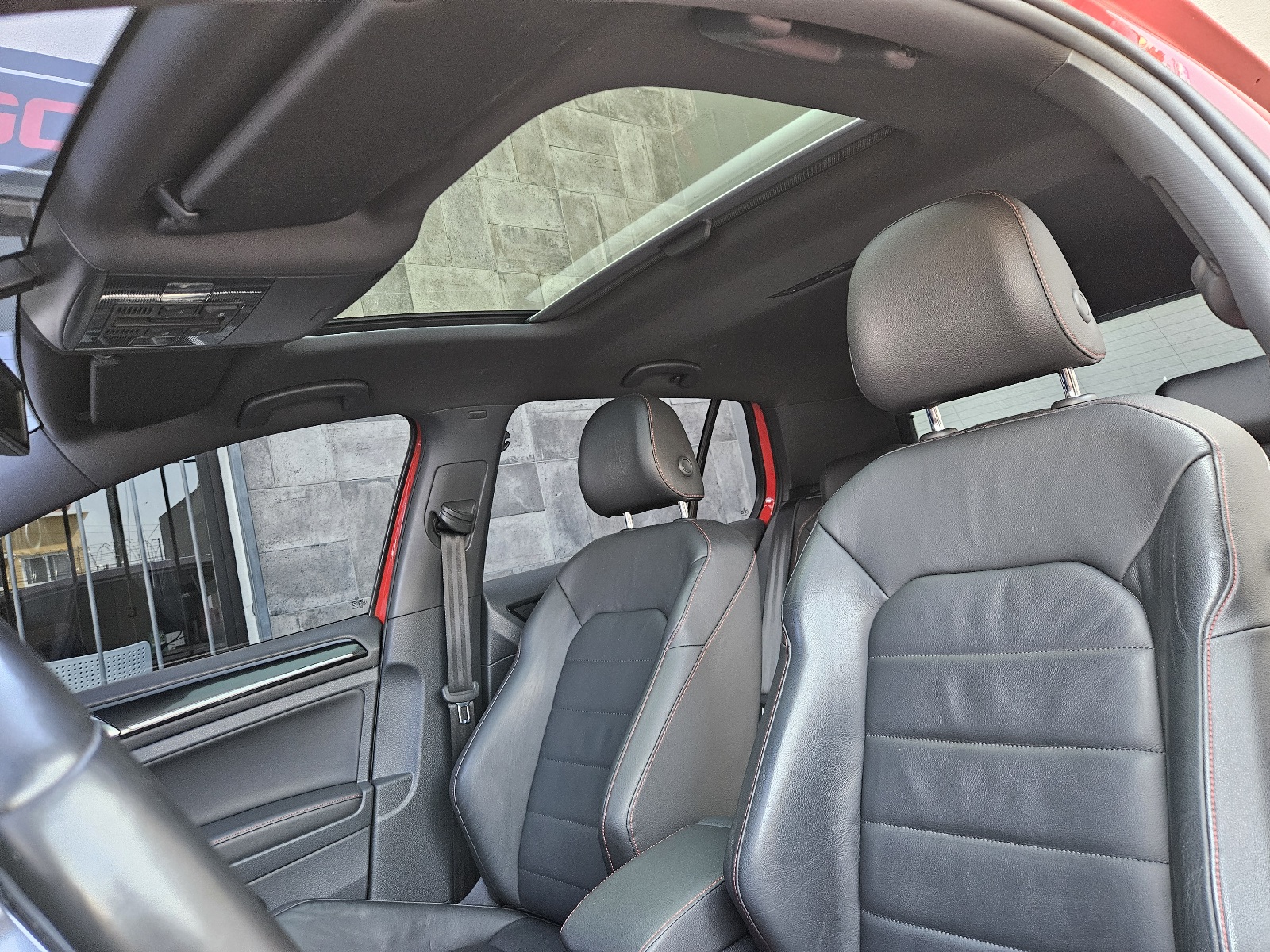 VOLKSWAGEN GOLF GTI 2016 – AutoGo